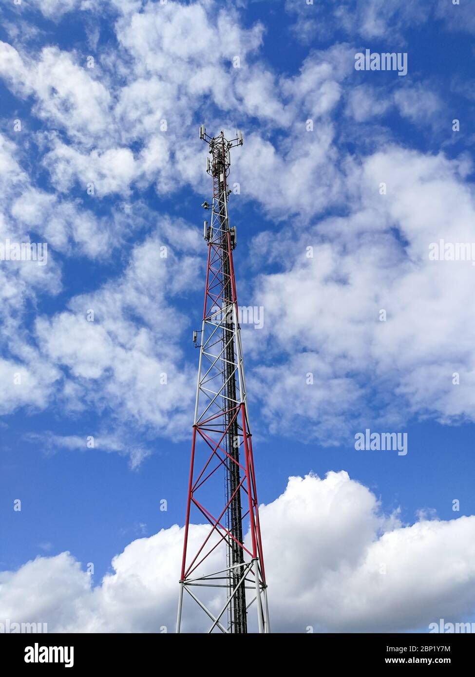 GSM (Global System for Mobile communication) base station and repeater ...