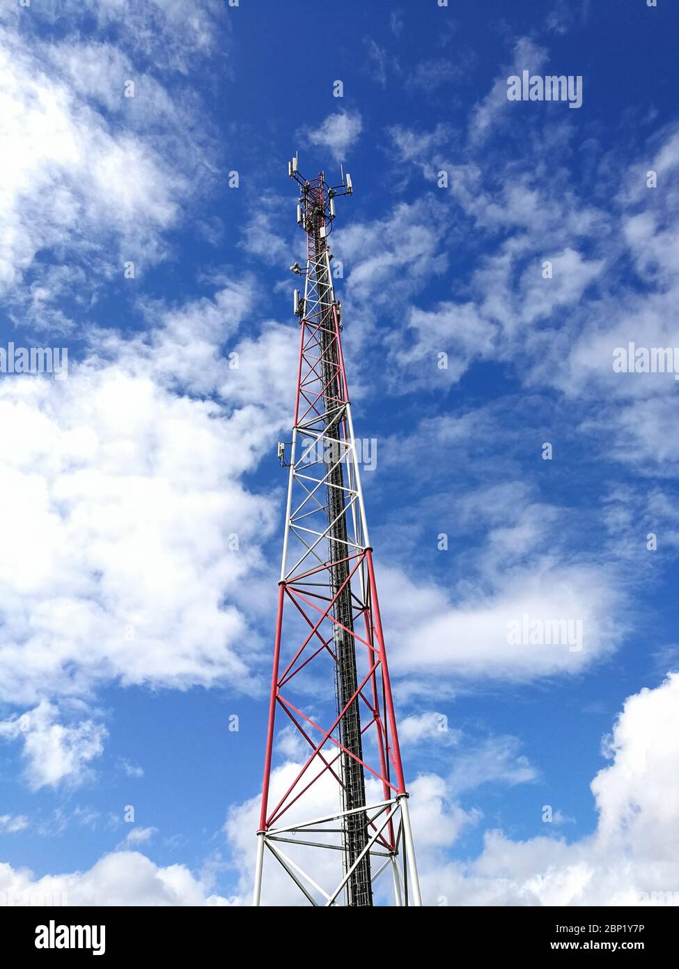 GSM (Global System for Mobile communication) base station and repeater ...