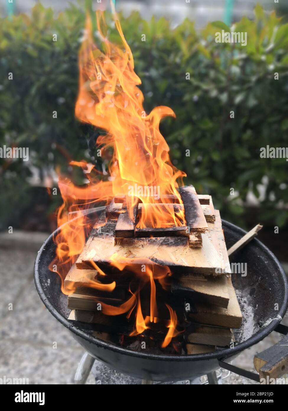 Fire and barbeque Stock Photo - Alamy