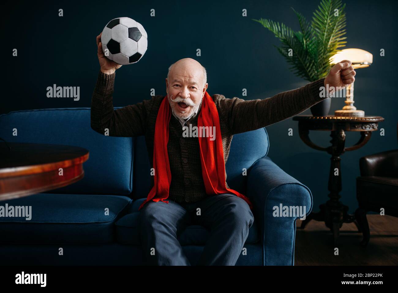 Old man football fan hi-res stock photography and images - Alamy