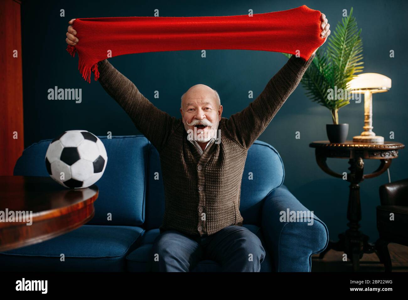 Old man football fan hi-res stock photography and images - Alamy