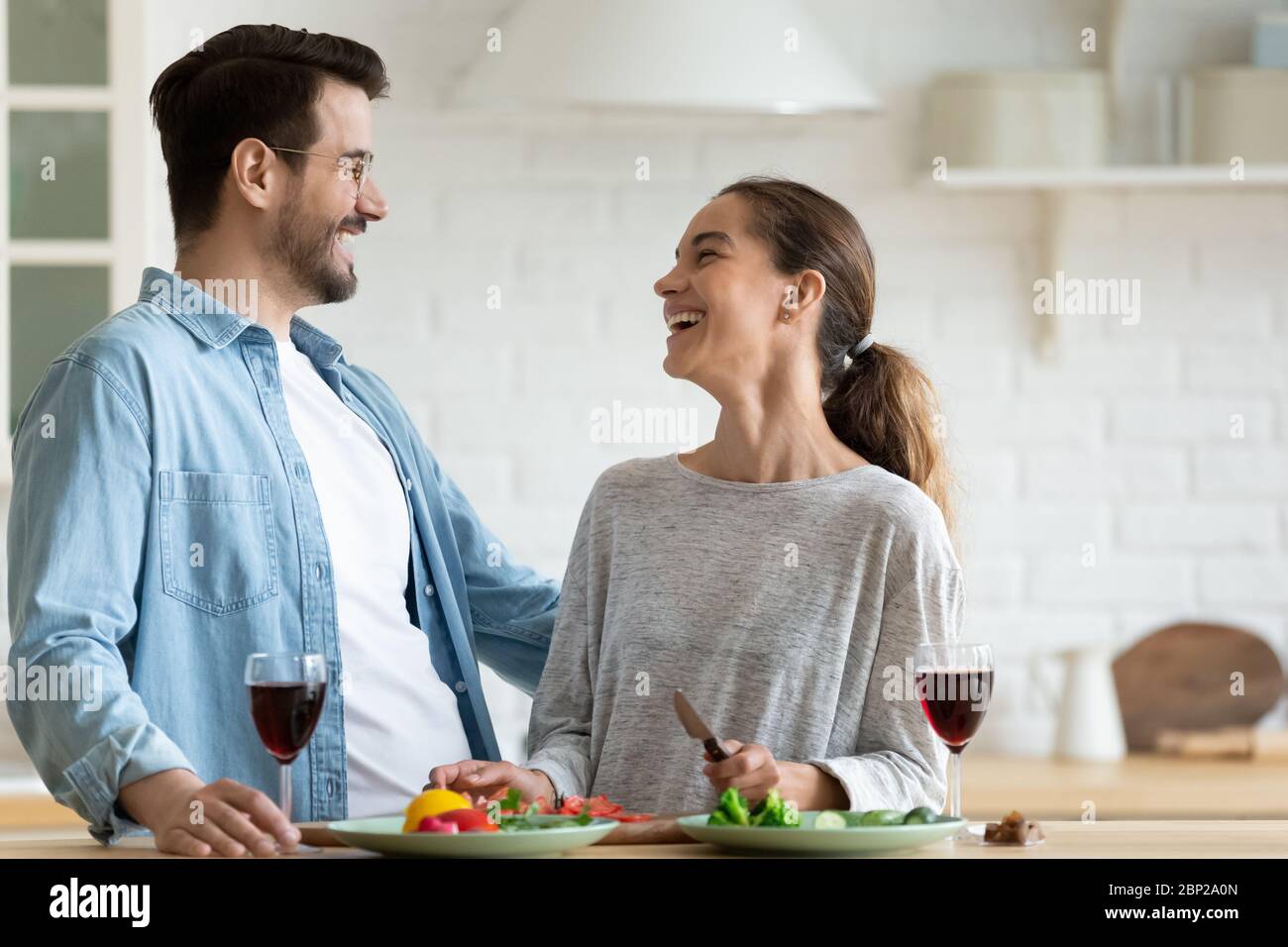 Wife cooking hi-res stock photography and images - Alamy