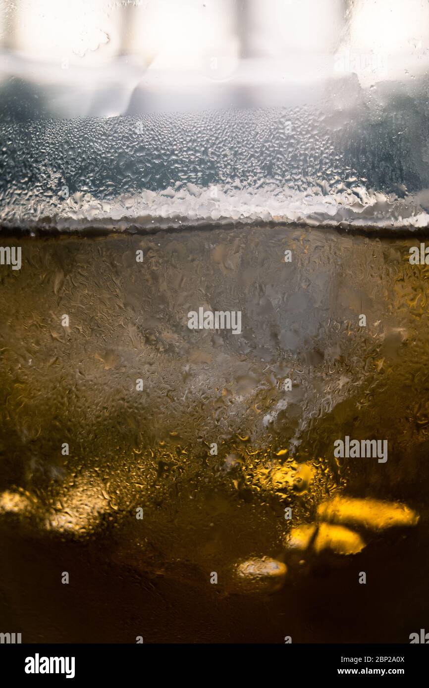 Drinking glass condensation hi-res stock photography and images - Alamy