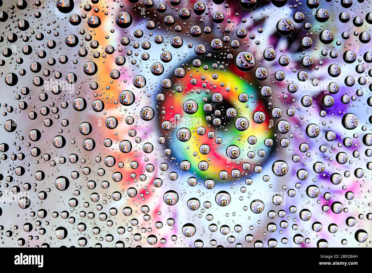 Eye drops spray hi-res stock photography and images - Alamy