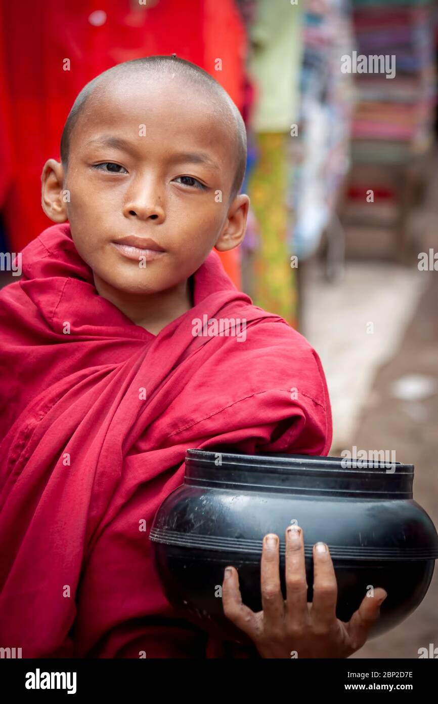 young boy monks in Myanmar Stock Photo - Alamy