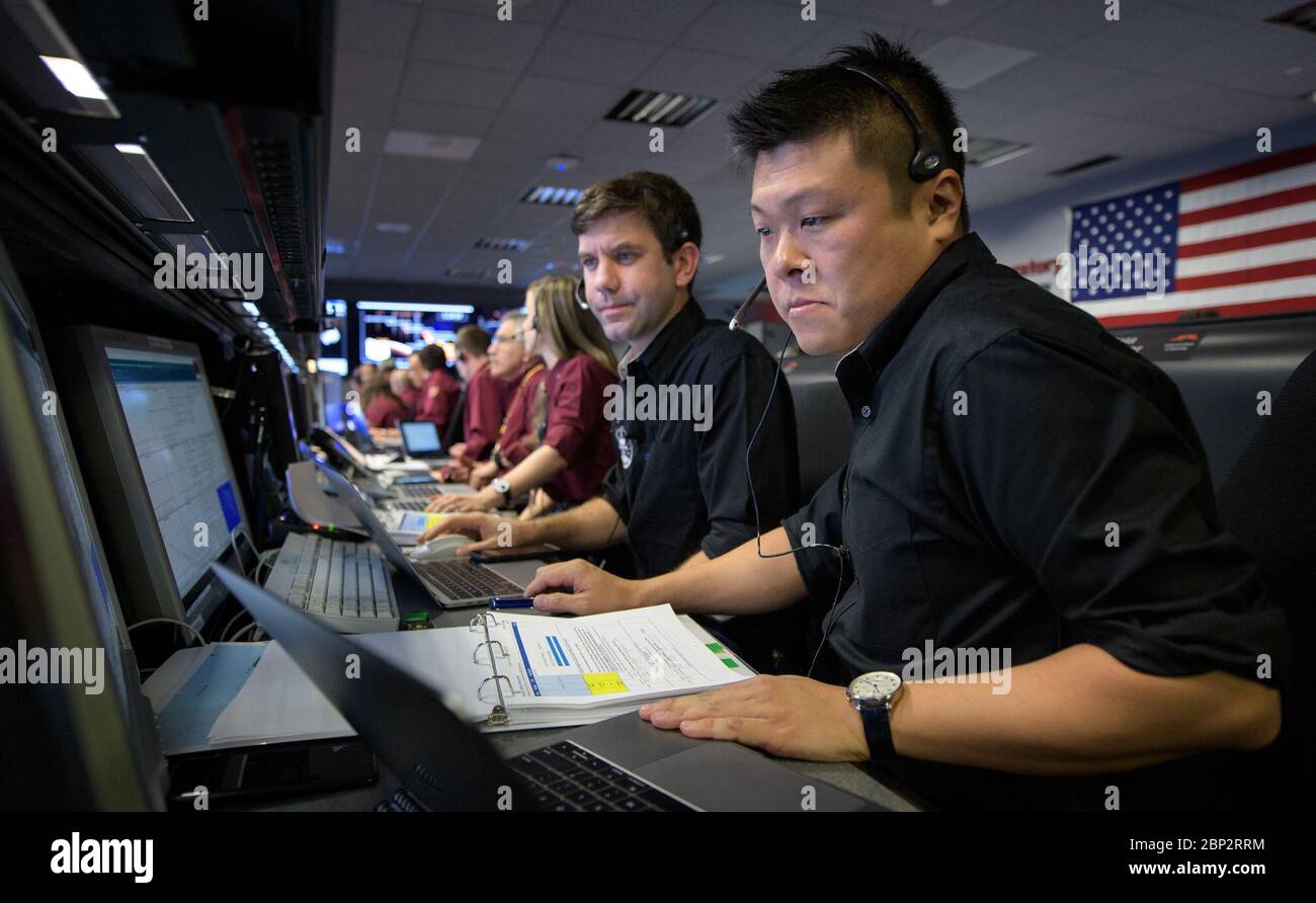 Mike Kobayashi and Andy Klesh monitor the Mars Cube One (MarCO ...