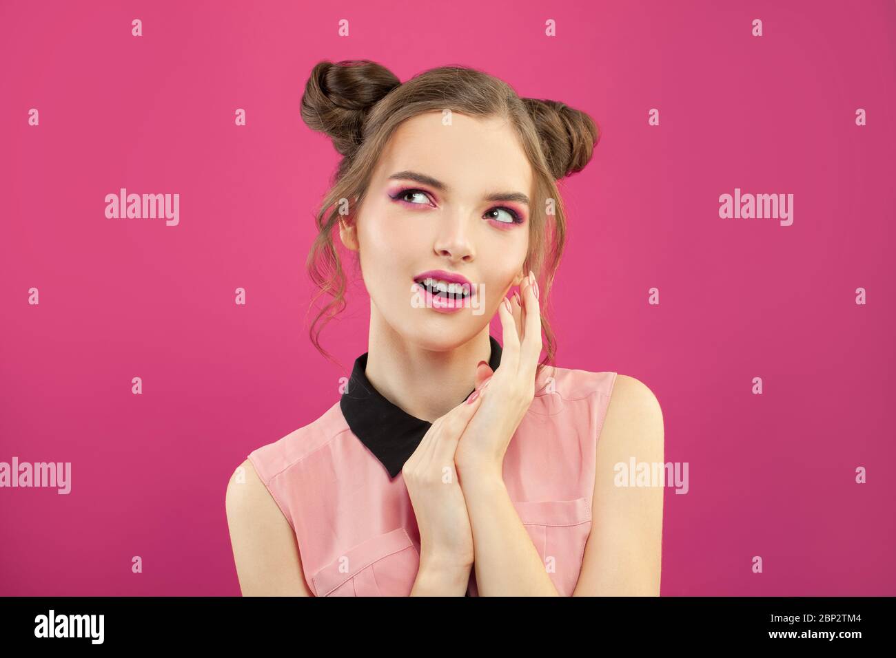 Topknot model hi-res stock photography and images - Alamy