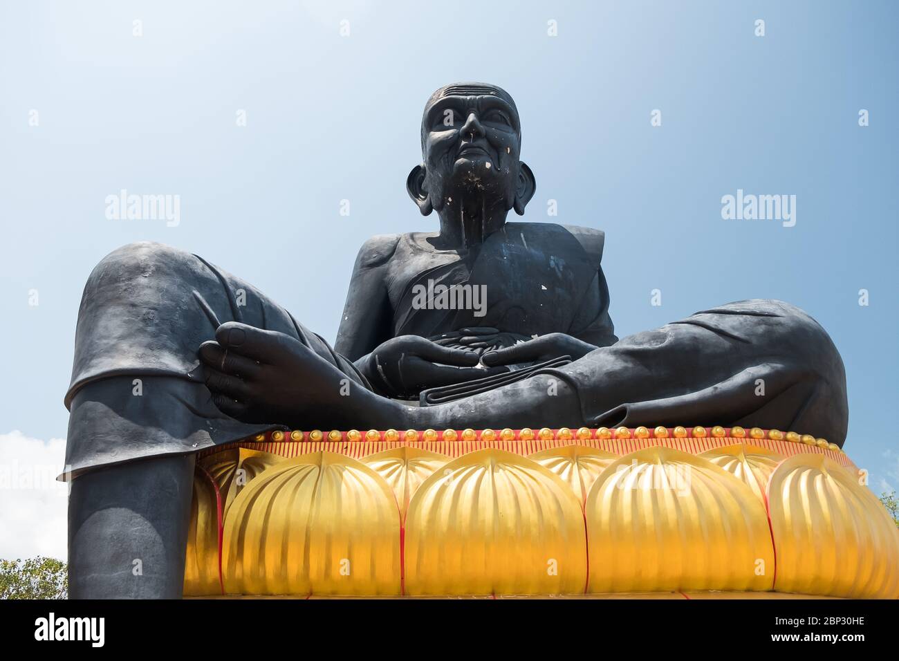 Luang phor thuad hi-res stock photography and images - Alamy