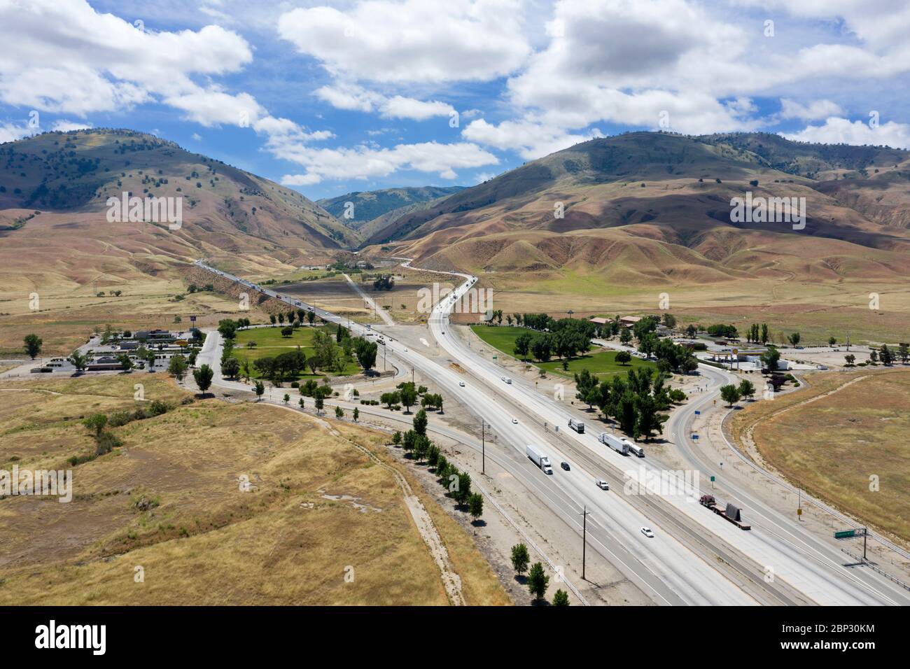 Grapevine freeway hi-res stock photography and images - Alamy