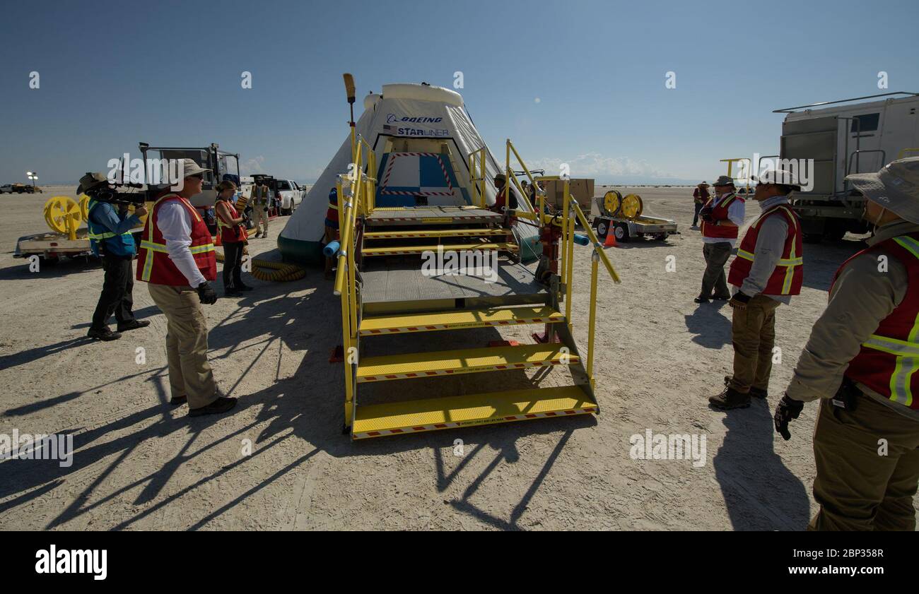 Starliner crew capsule hi-res stock photography and images - Alamy