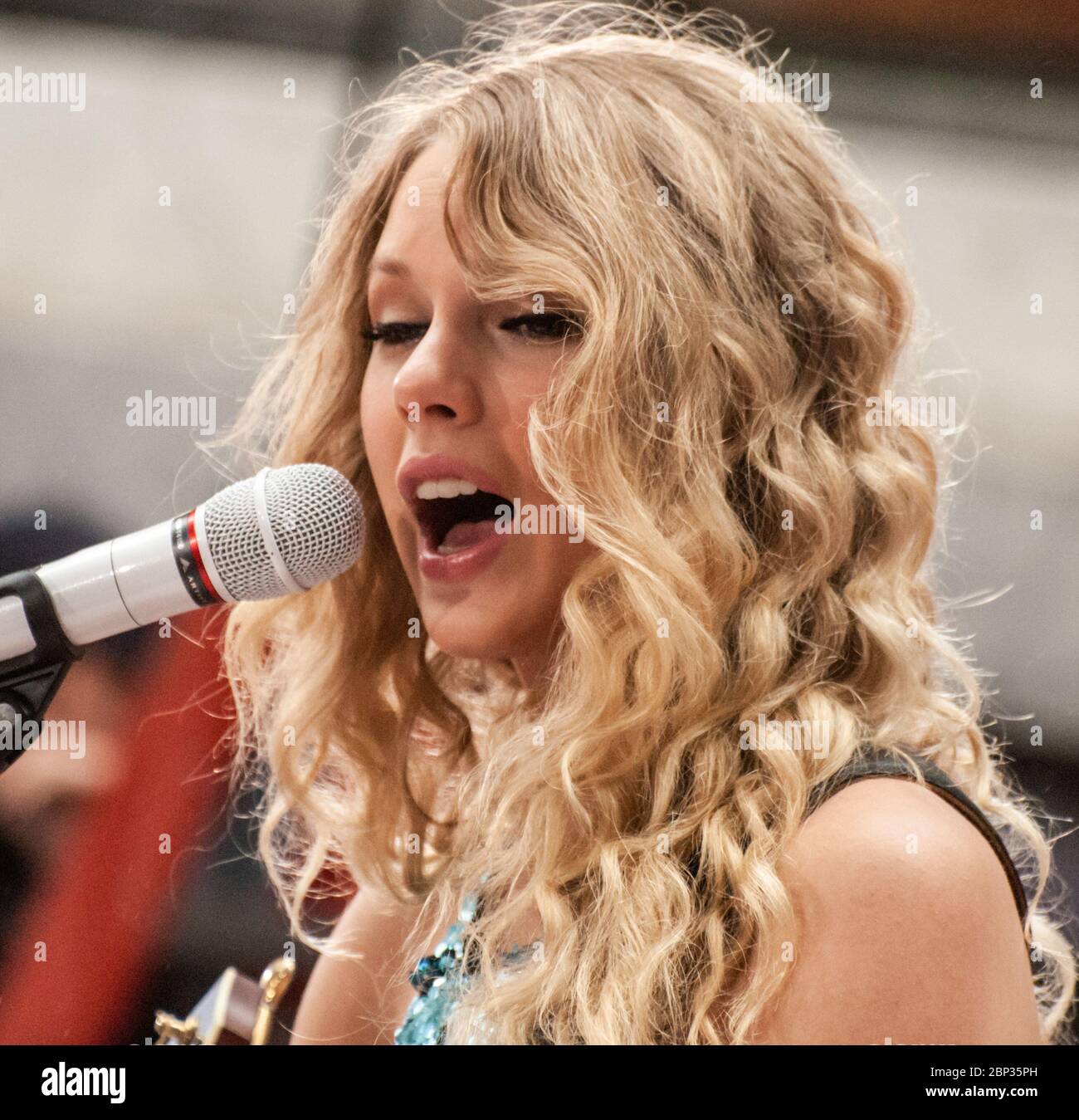 Taylorswift hi-res stock photography and images - Alamy