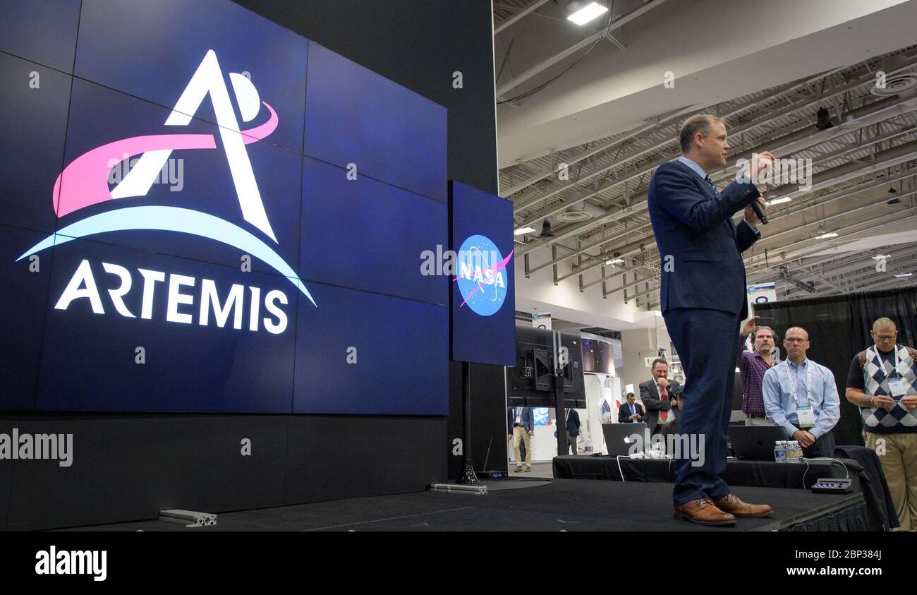 International astronautical congress hi-res stock photography and ...