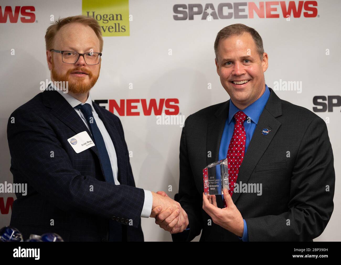 10 year award hi-res stock photography and images - Alamy