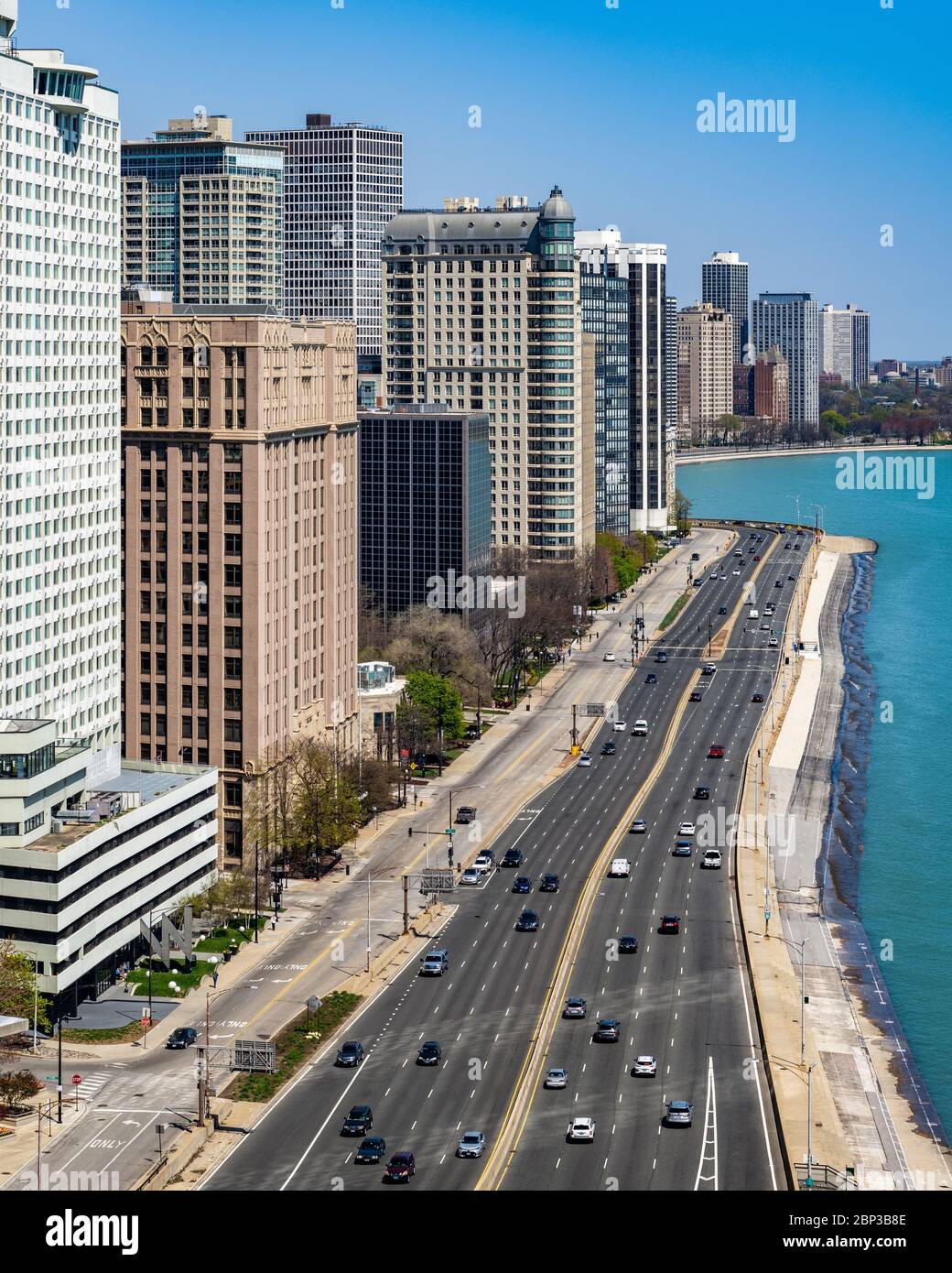 Driving lake shore drive chicago hi-res stock photography and images ...