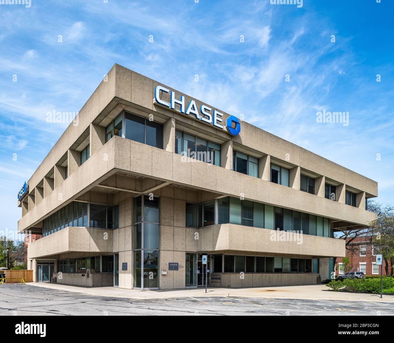 Concrete brutalist structure hi-res stock photography and images - Alamy