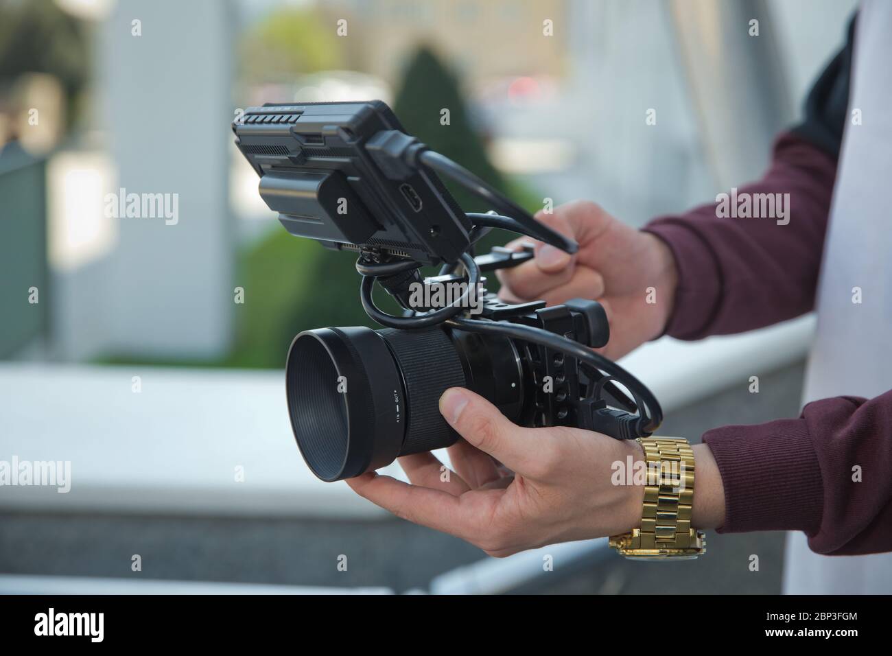 Gimbal Operator with black equipament - Stabilizer and camera ...