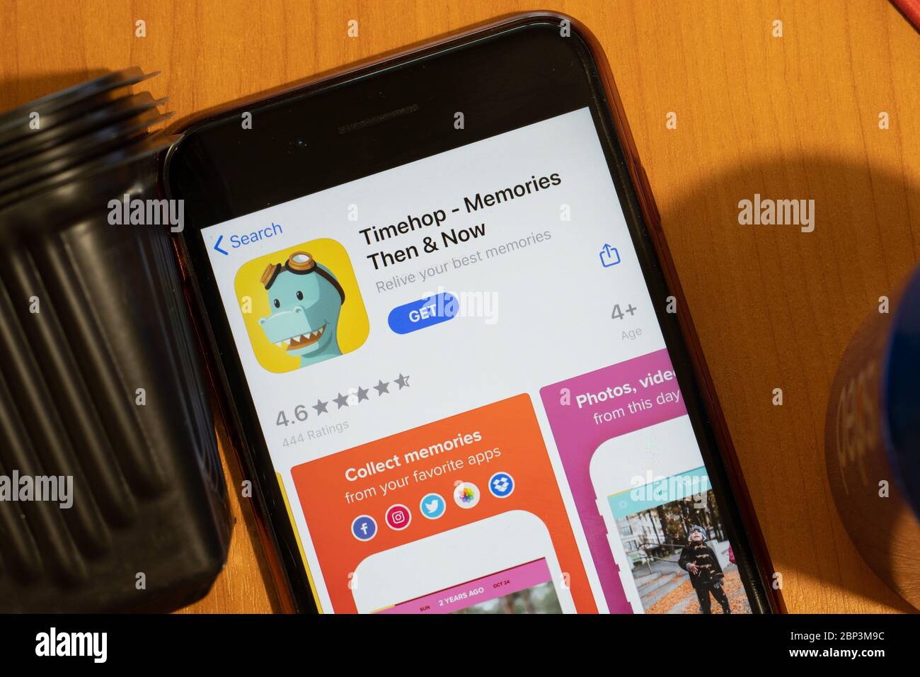 Timehop logo hi-res stock photography and images - Alamy