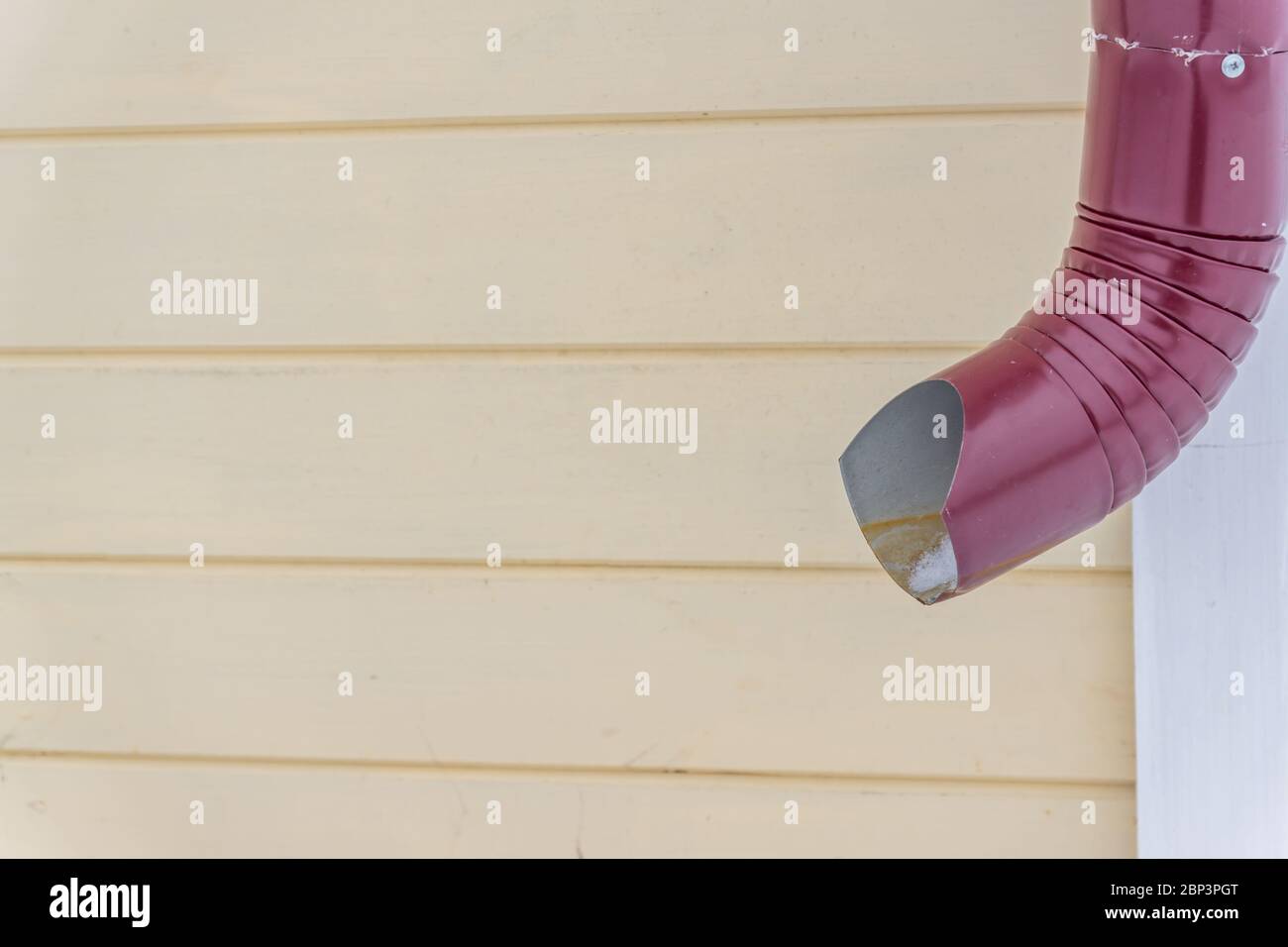 Cornice pipe hi-res stock photography and images - Alamy