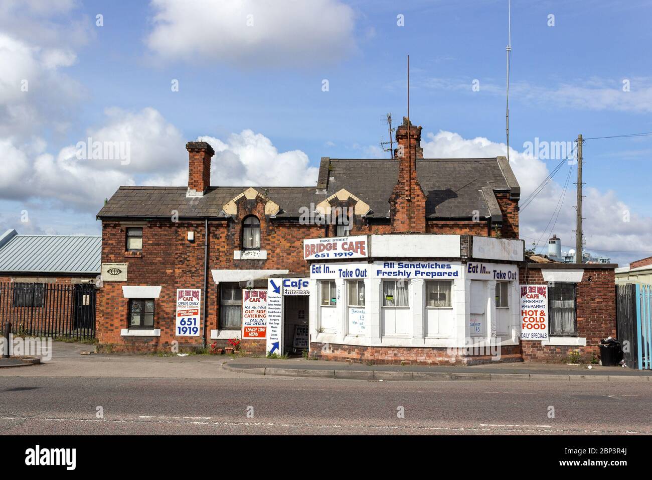 Wirral duke street bridge hi-res stock photography and images - Alamy
