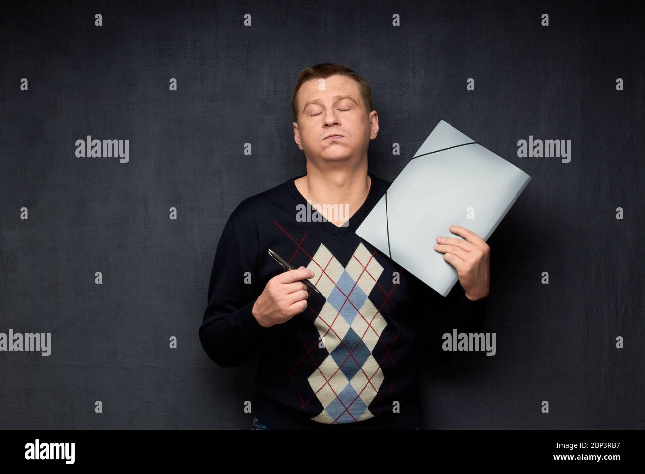 Puffing Out Cheeks High Resolution Stock Photography and Images - Alamy