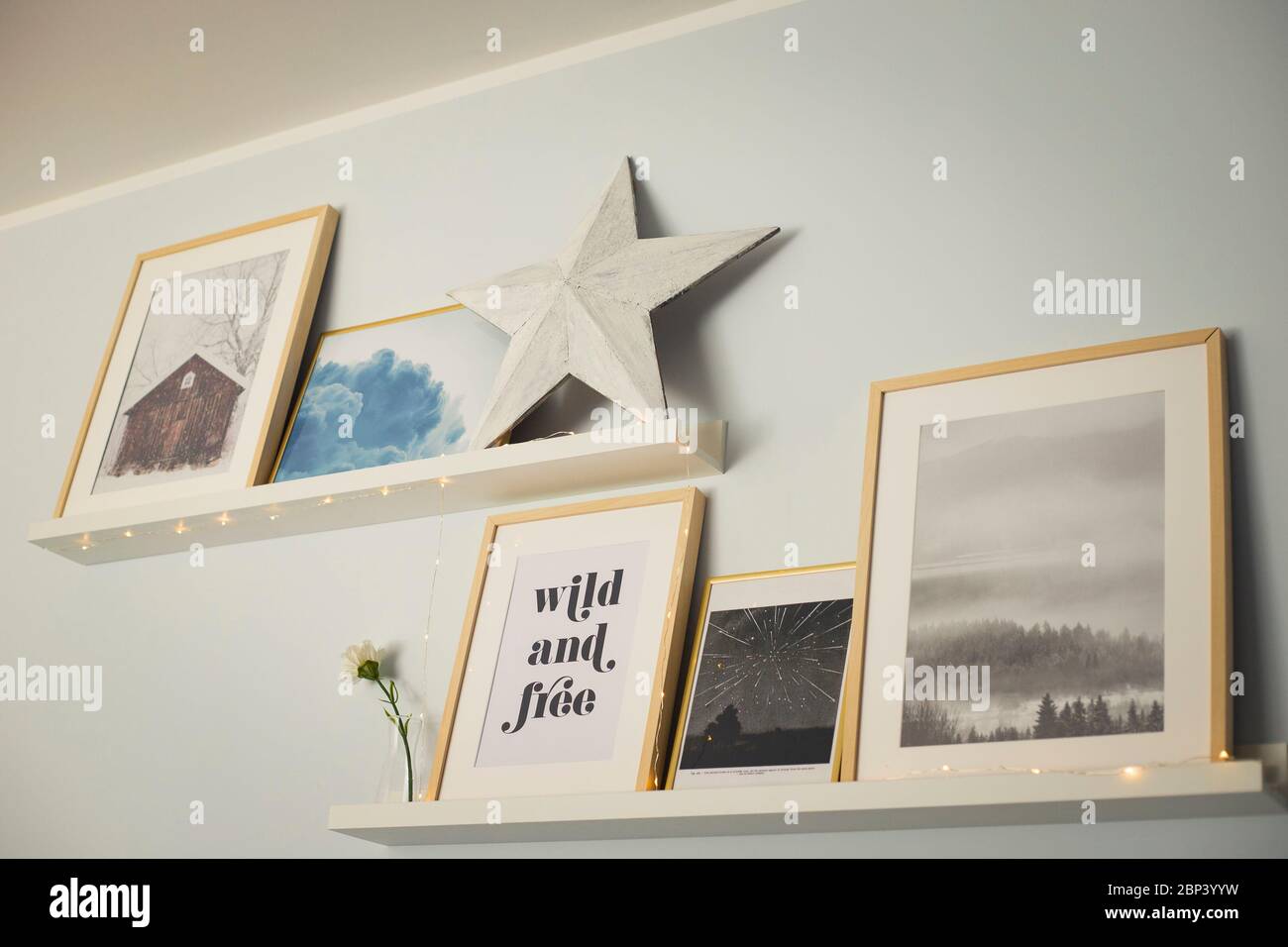 Blue star pictures hi-res stock photography and images - Alamy