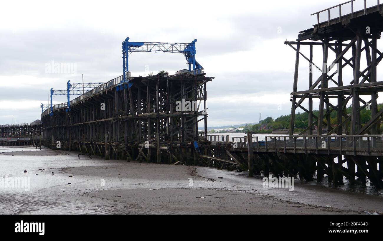 Dunston staiths on river tyne hi-res stock photography and images - Alamy