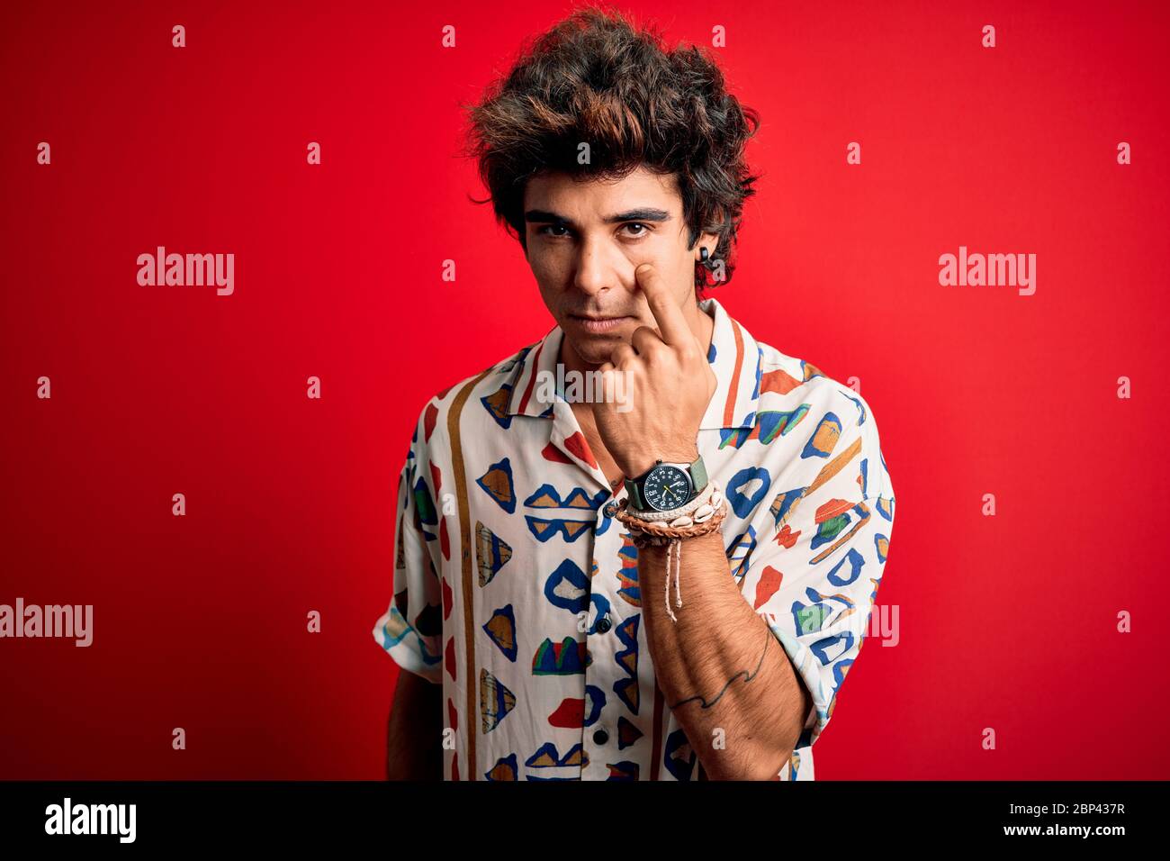 Suspicious man beach hi-res stock photography and images - Alamy