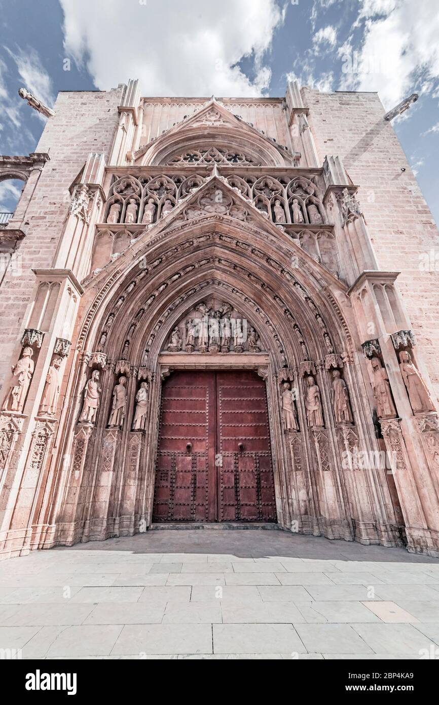 Gothic temple hi-res stock photography and images - Alamy
