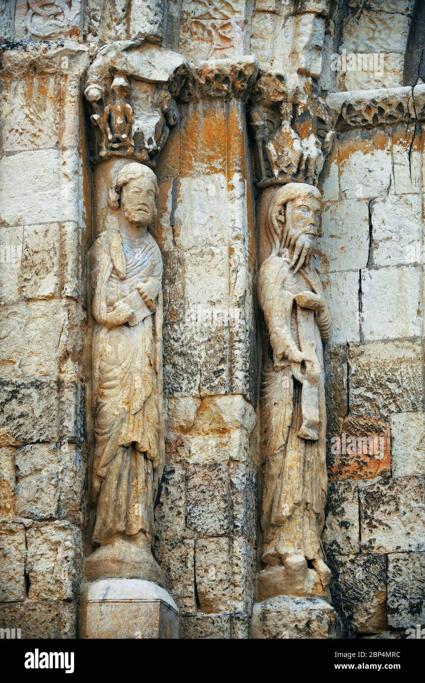 Roman statue segovia hi-res stock photography and images - Alamy