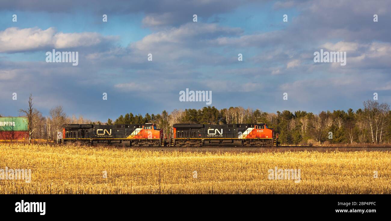Cn rail hi-res stock photography and images - Alamy