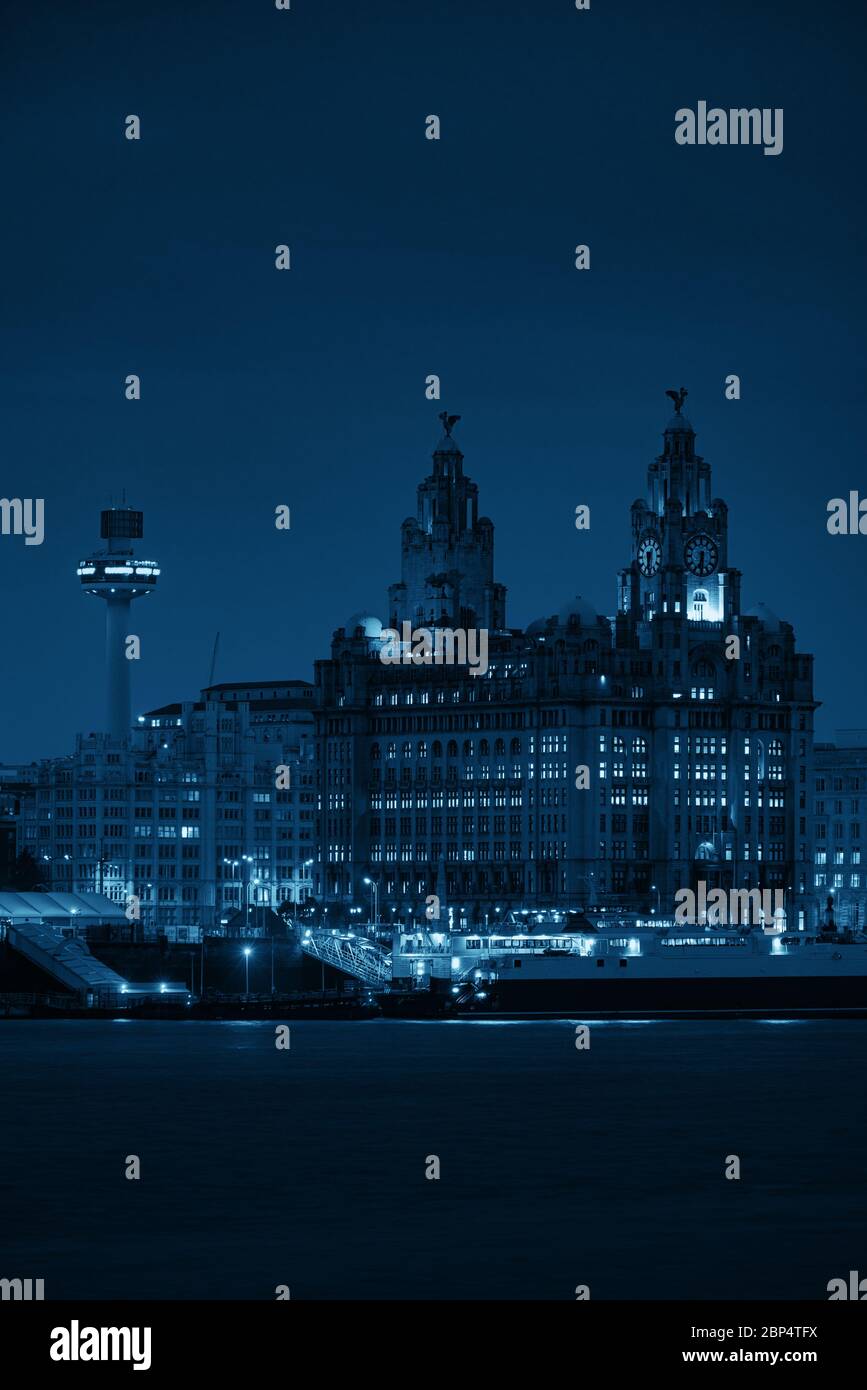 White building waterfront in liverpool hi-res stock photography and ...