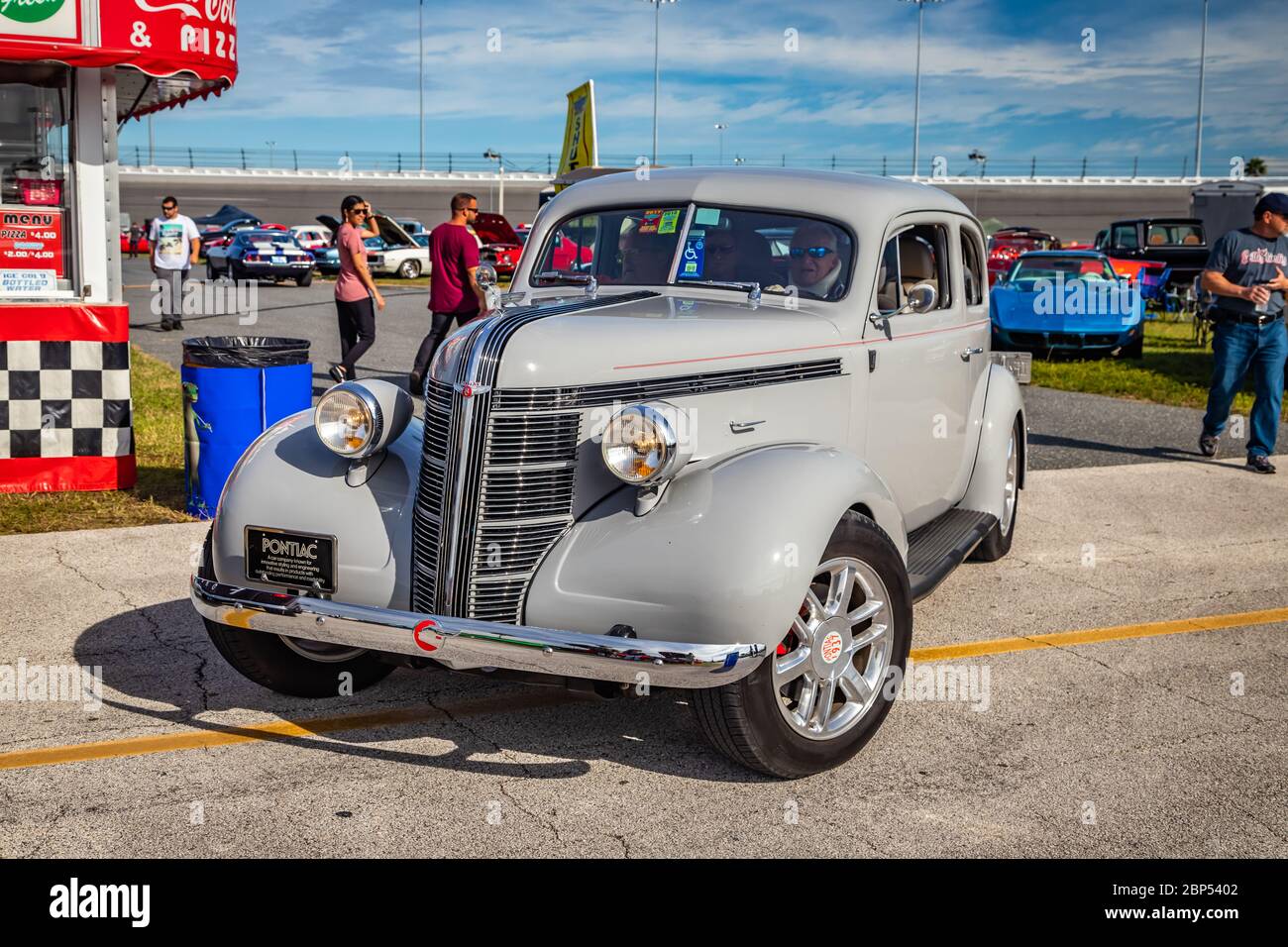 Daytona Beach, FL / USA- November 24, 2018: 1937 gray Pontiac 2 door ...