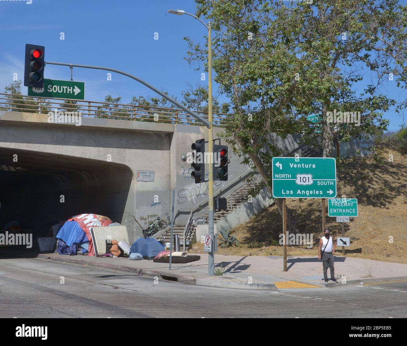 Freeway entrance to route 101 hi-res stock photography and images - Alamy