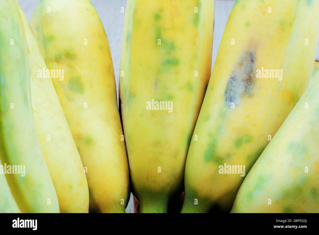 Banana of ripe with texture background Stock Photo - Alamy
