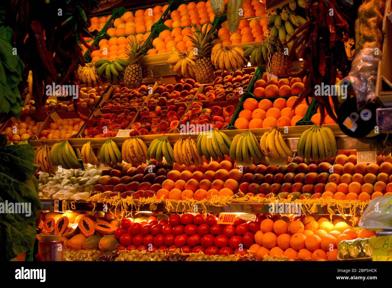 Canary islands fruit hi-res stock photography and images - Alamy