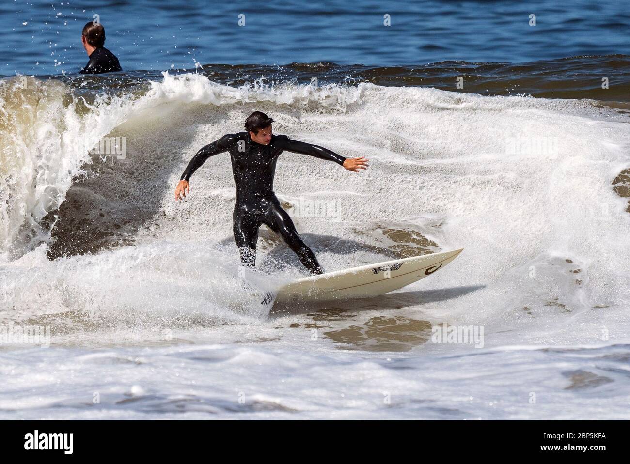 Please wear masks hi-res stock photography and images - Alamy