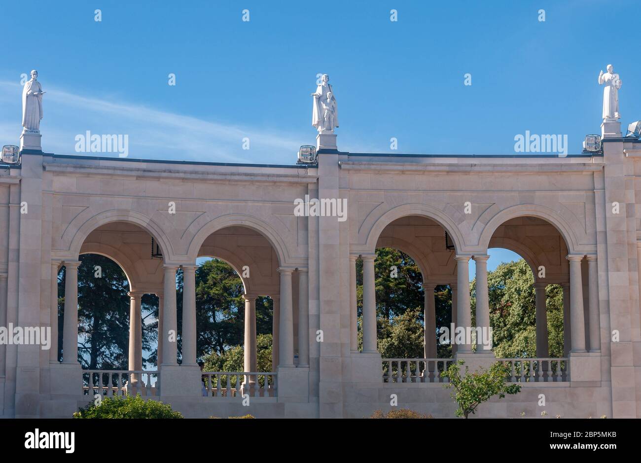 Fatima, Portugal. View of the Basilica of Our Lady of the Rosary ...