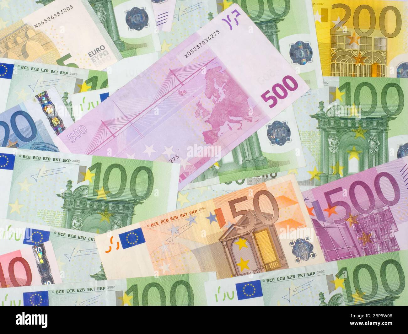 Bank bills hi-res stock photography and images - Alamy