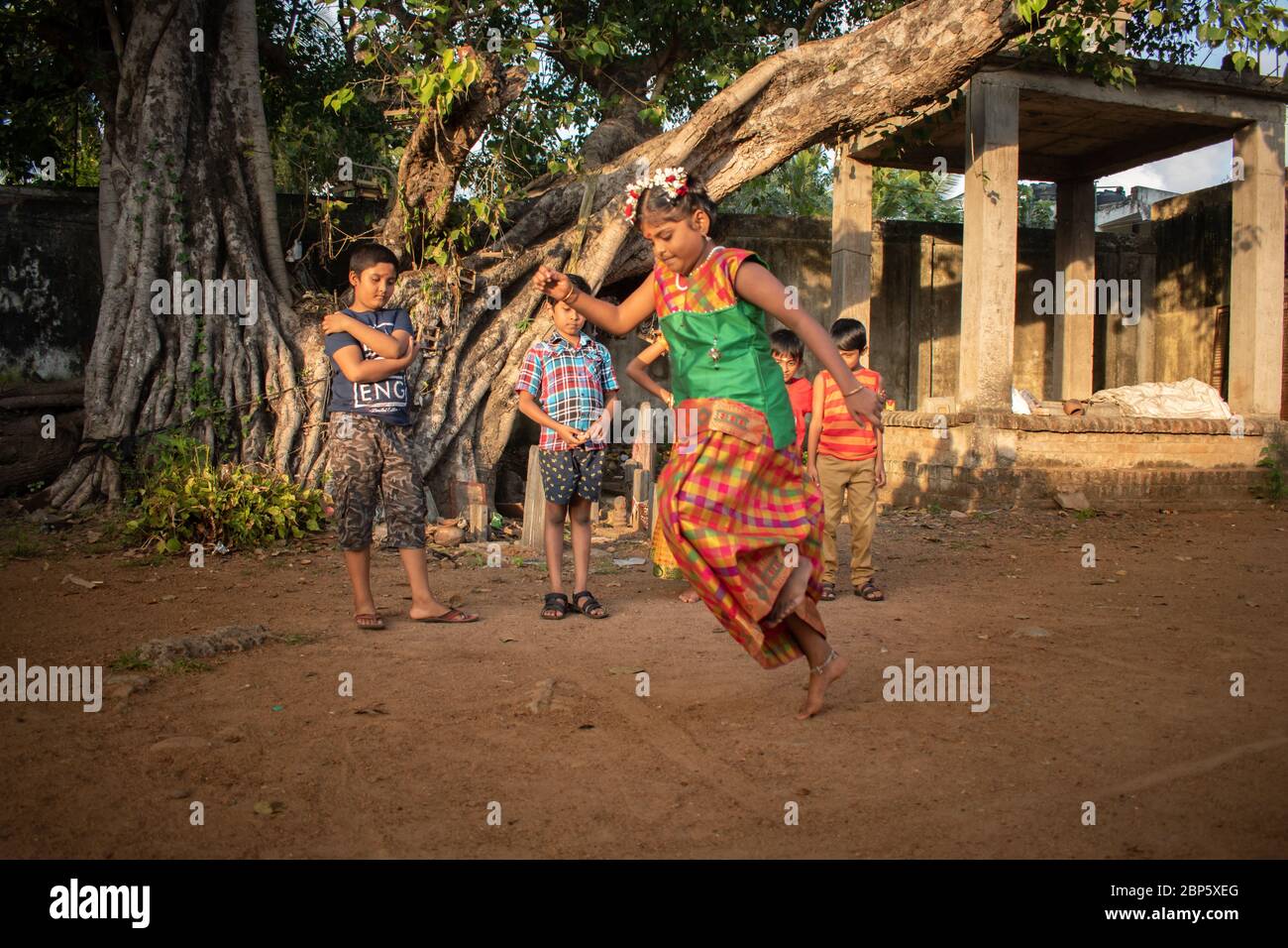 Pandi attam hi-res stock photography and images - Alamy