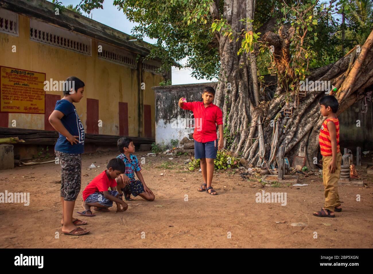 Pandi attam hi-res stock photography and images - Alamy