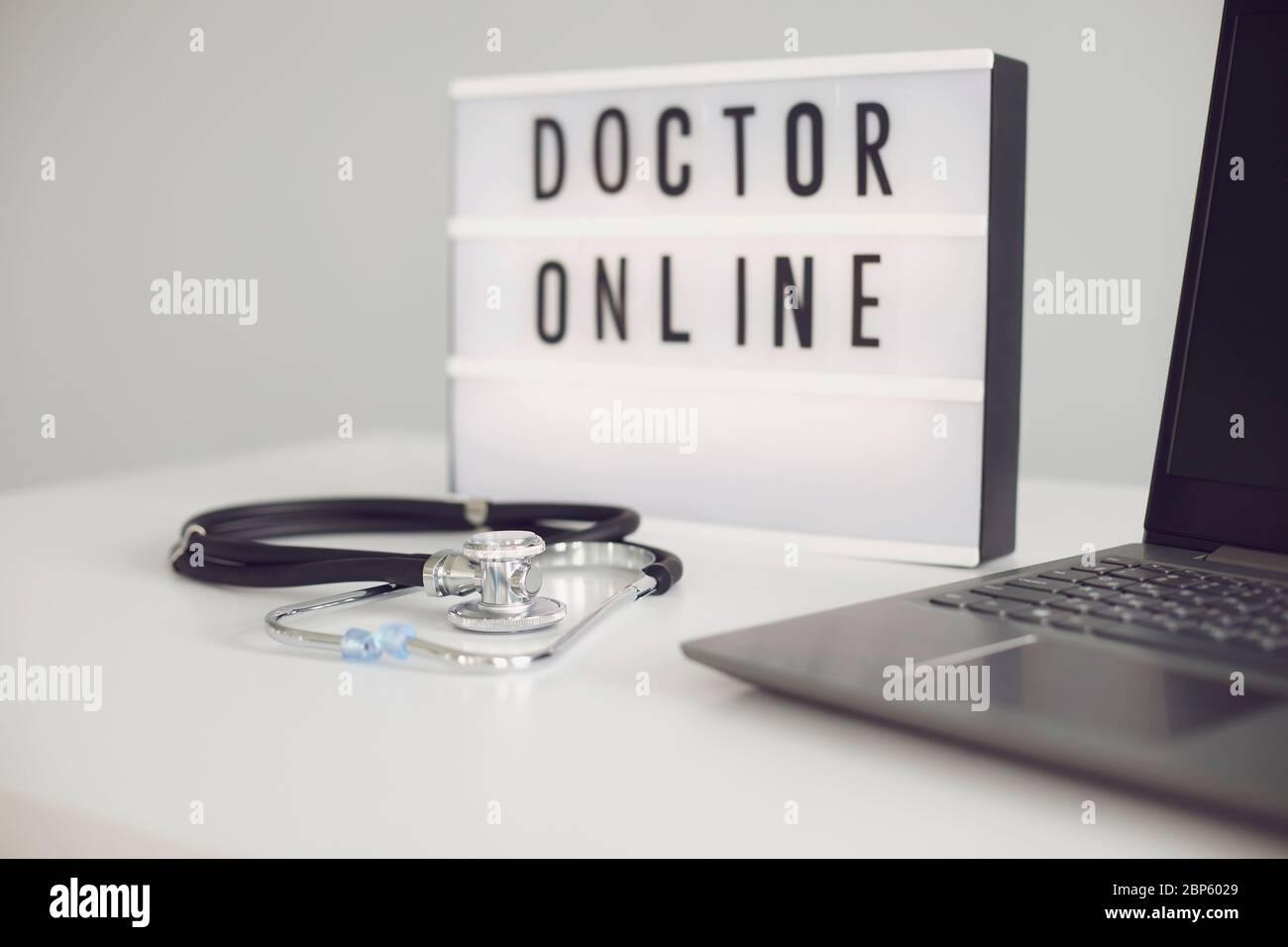 Doctor online. Concept medical doctor consultation help patient online ...