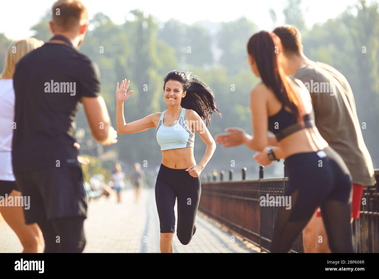 Marathon women group hi-res stock photography and images - Alamy