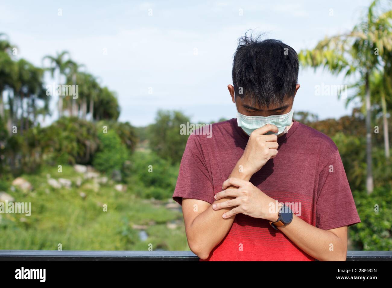 Feeling unwell hi-res stock photography and images - Alamy