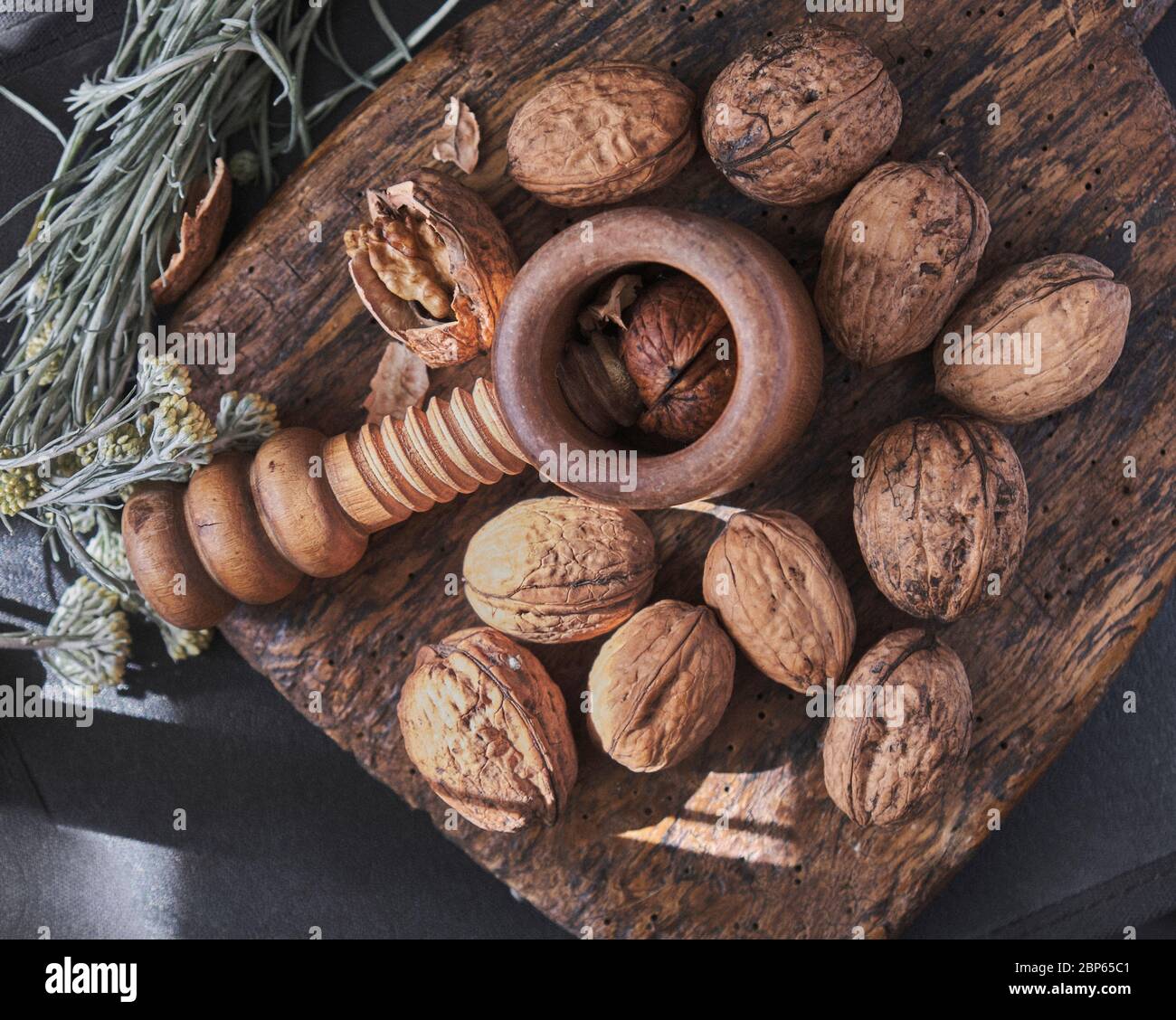 Walnut cracker hi-res stock photography and images - Alamy