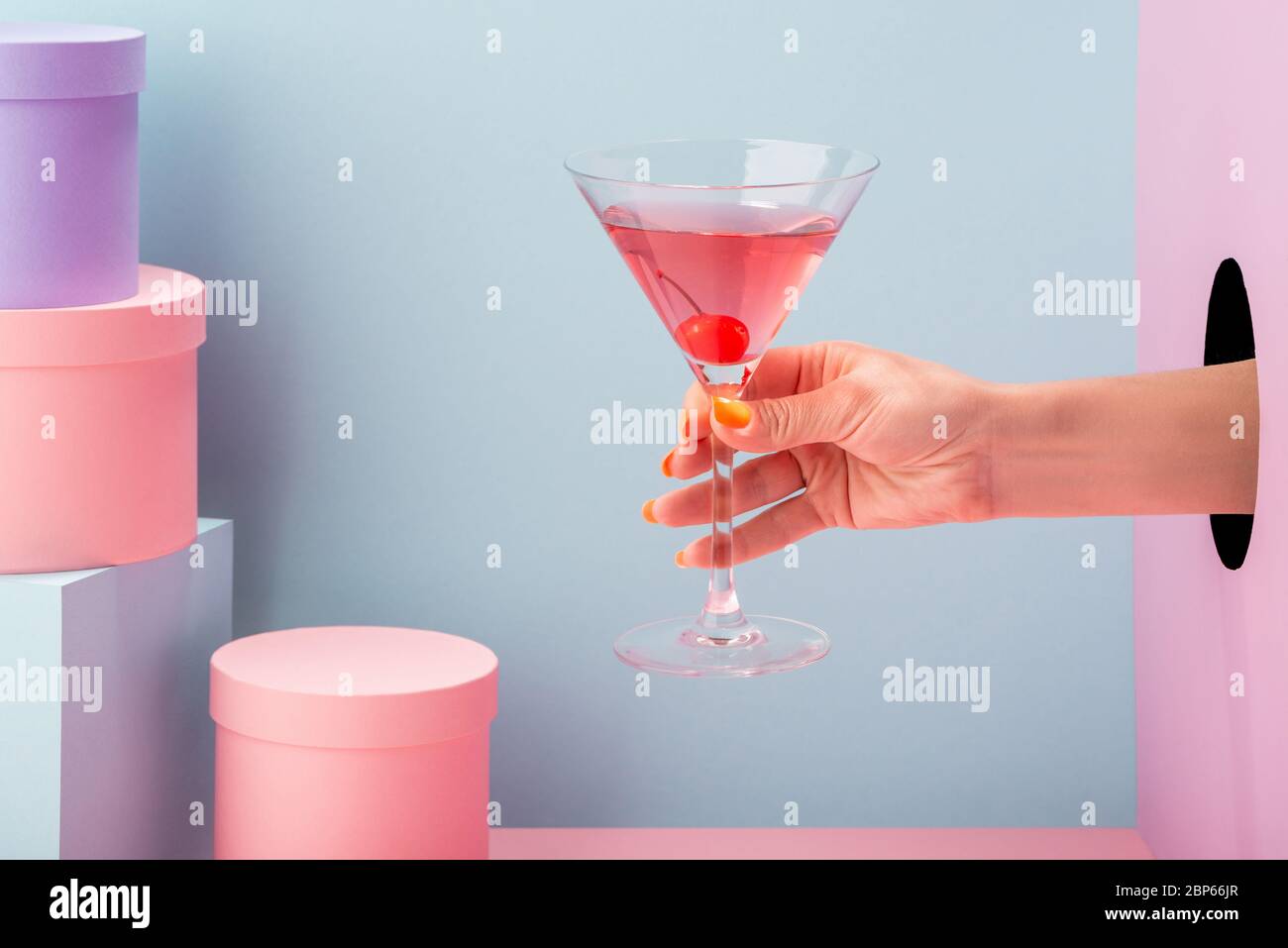 Prosecco glass woman hi-res stock photography and images - Alamy