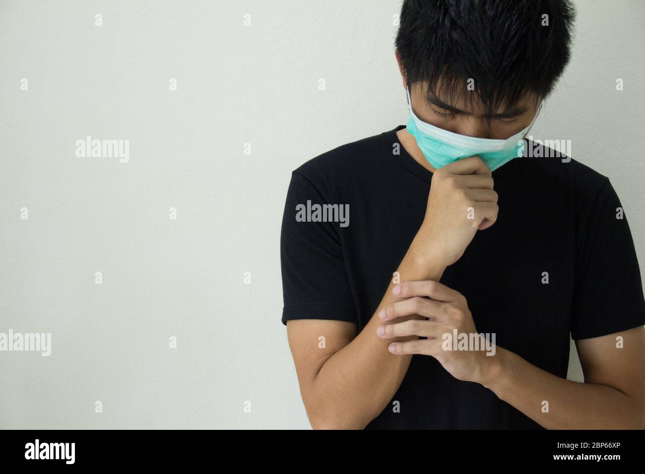 Feeling unwell hi-res stock photography and images - Alamy