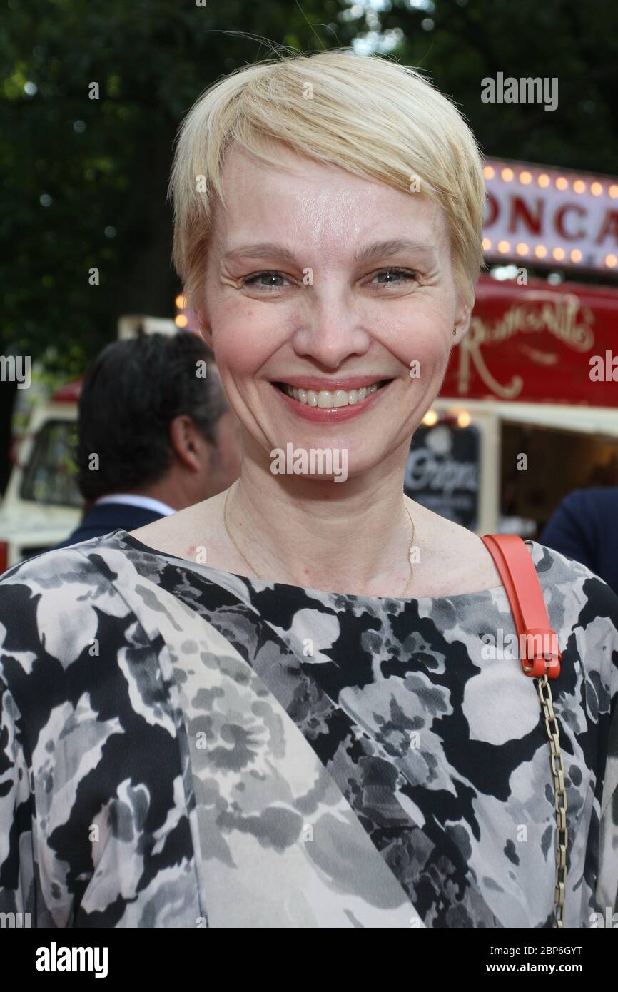Susann Atwell,Premiere Circus Roncalli,Moorweide Hamburg,07.06.2019 ...