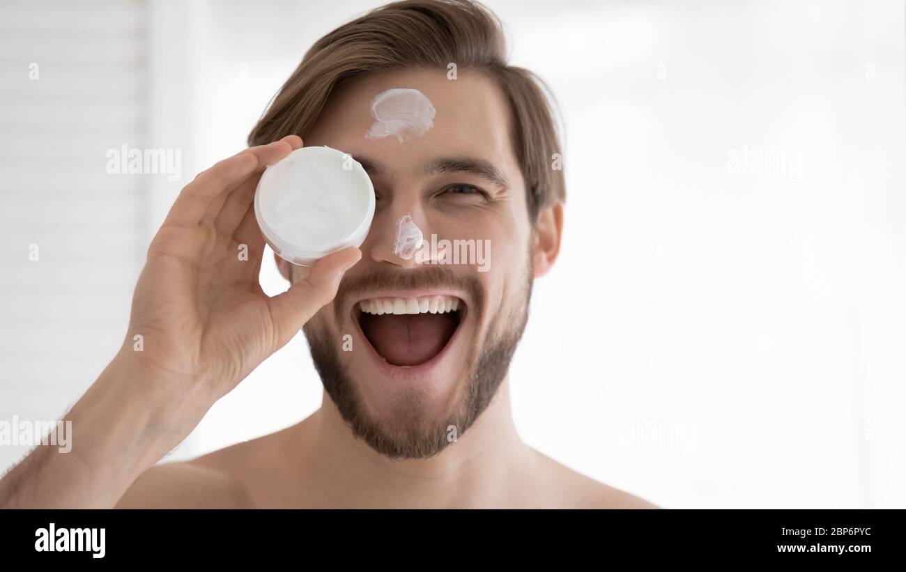 Recommend cosmetics hi-res stock photography and images - Alamy