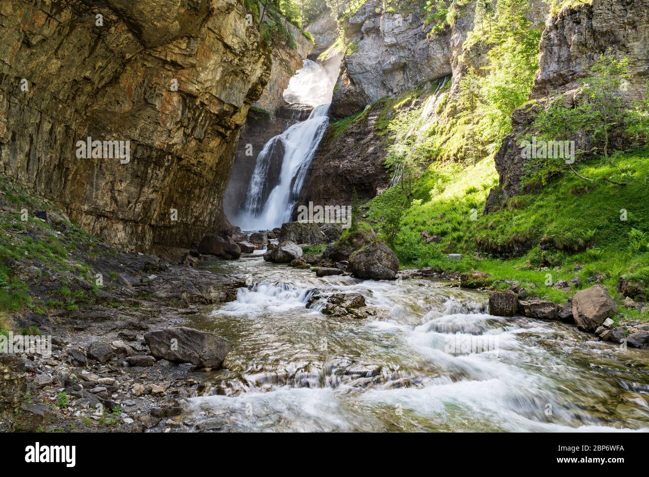 A waterfall in the spanish pyrenees, Ordesa y Monte Perdido. Estrecho ...