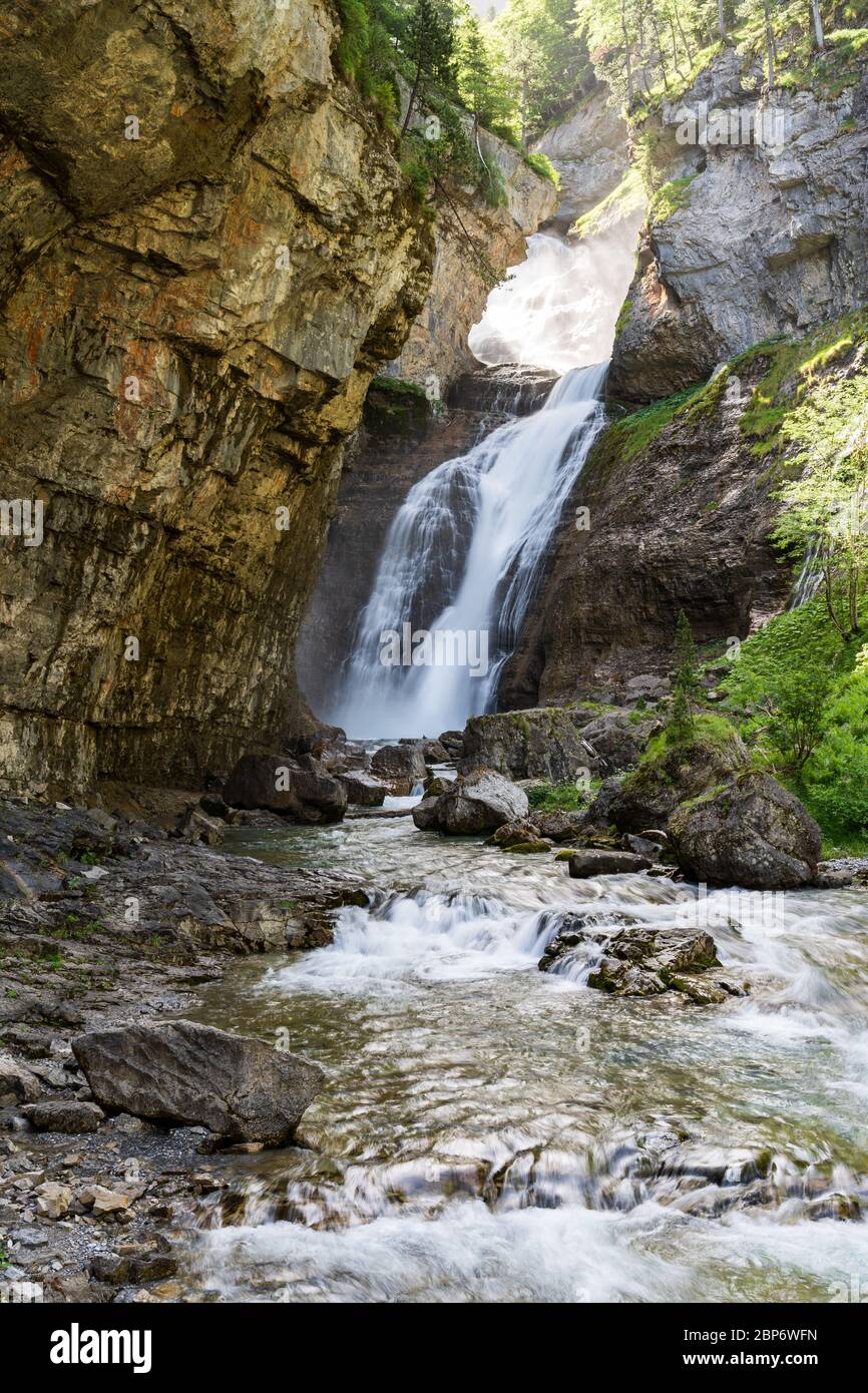 A waterfall in the spanish pyrenees, Ordesa y Monte Perdido. Estrecho ...